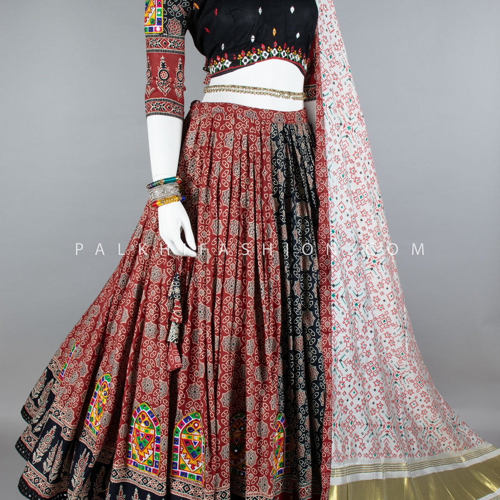 Ajarakh & Gamthi Work Navratri Chaniya Choli Set – Palkhi Fashion