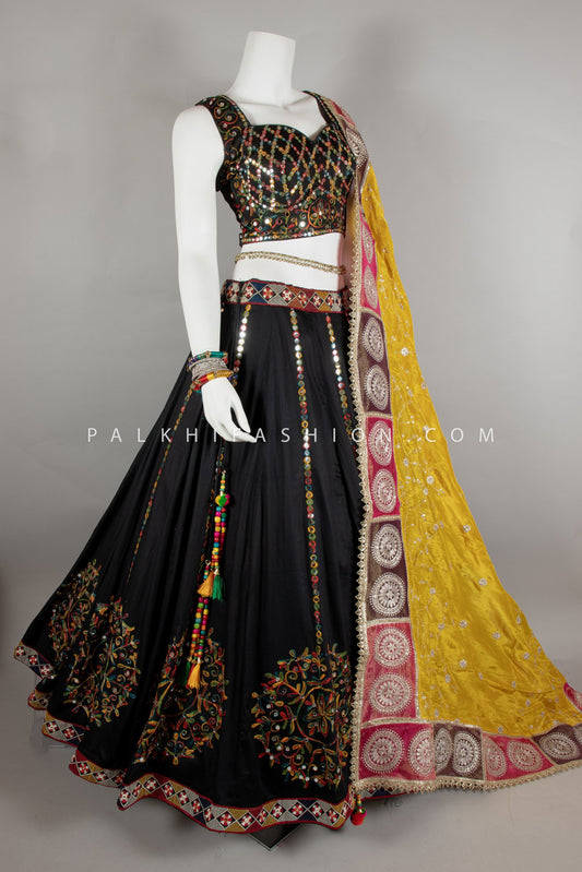 Indian Chaniya Choli Online USA | Buy Ghagra Choli | Palkhi Fashion