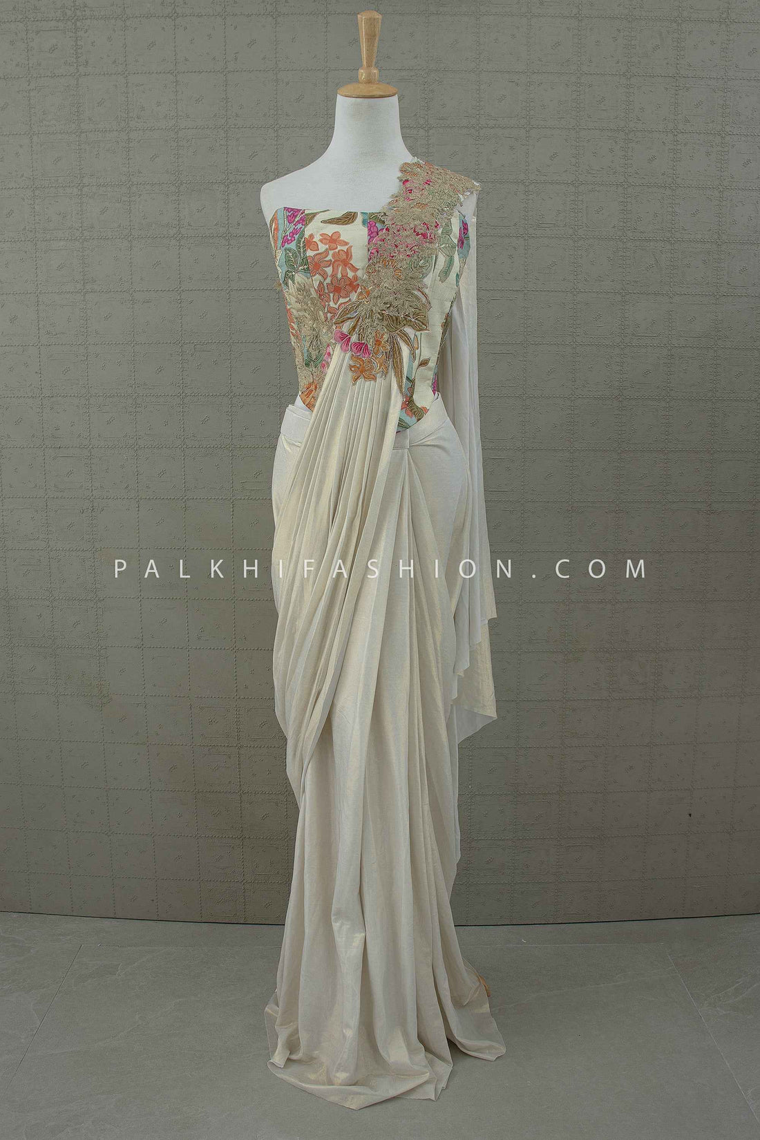 Ivory Pre-Drape Saree with Floral Corset – Palkhi Fashion
